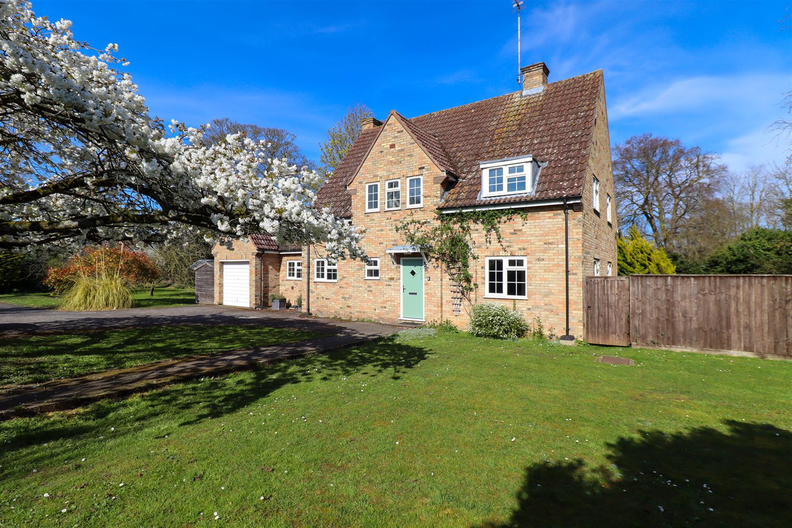 4 Bedroom to let in Chippenham - Cheffins Ely Office